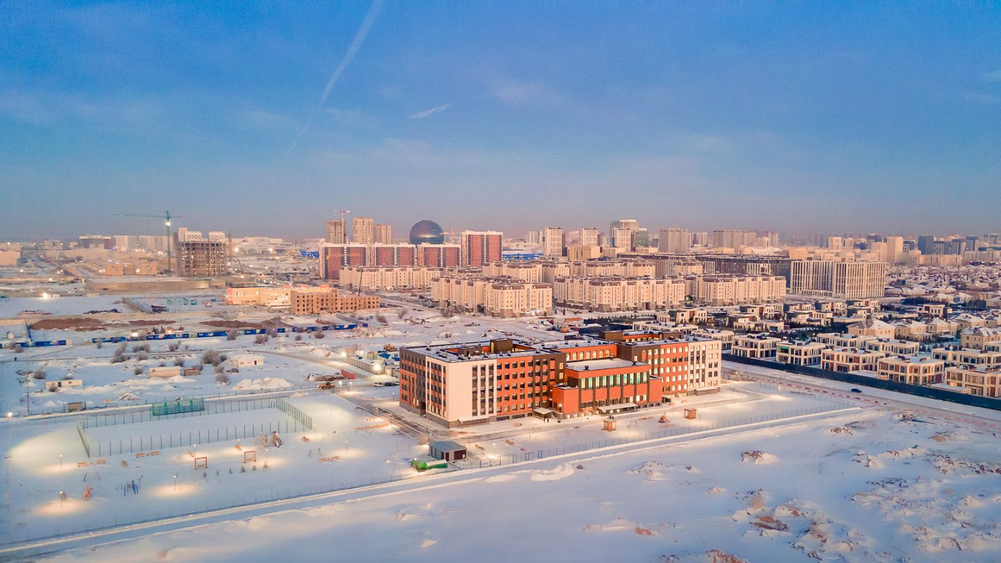 Новая школа BINOM на 4000 мест открылась в столице