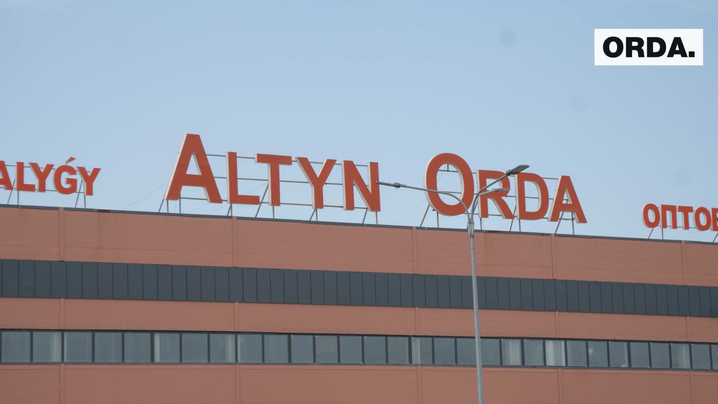 Подарки и 1,3 млн долларов: как брат экс-президента стал владельцем Алтын Орды